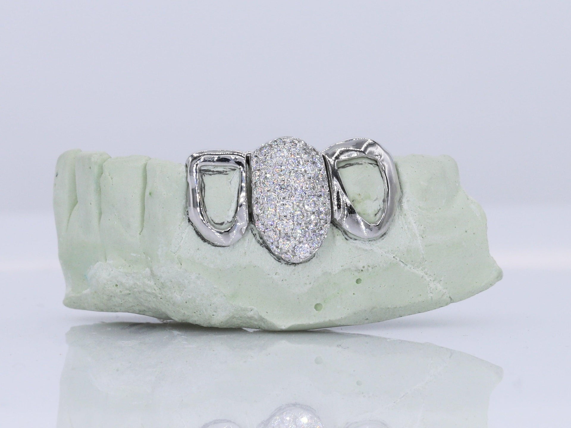 1 Tooth Diamond & 2 Teeth Open Faced VVS Moissanite Diamond Grillz ...