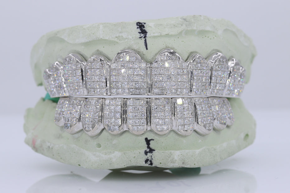 Invisible Set Princess Cut VVS Lab Diamond Grillz – Moissanite Bazaar